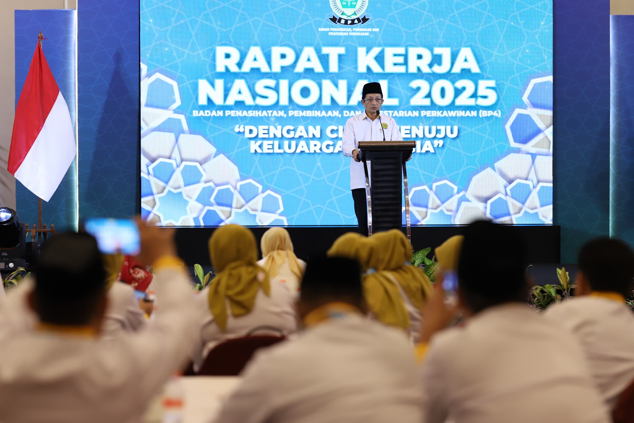 Tekan Angka Perceraian, Menag Rekomendasikan 11 Strategi Mediasi ...